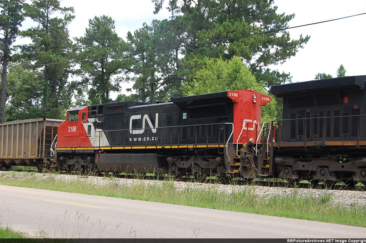 CN 2186